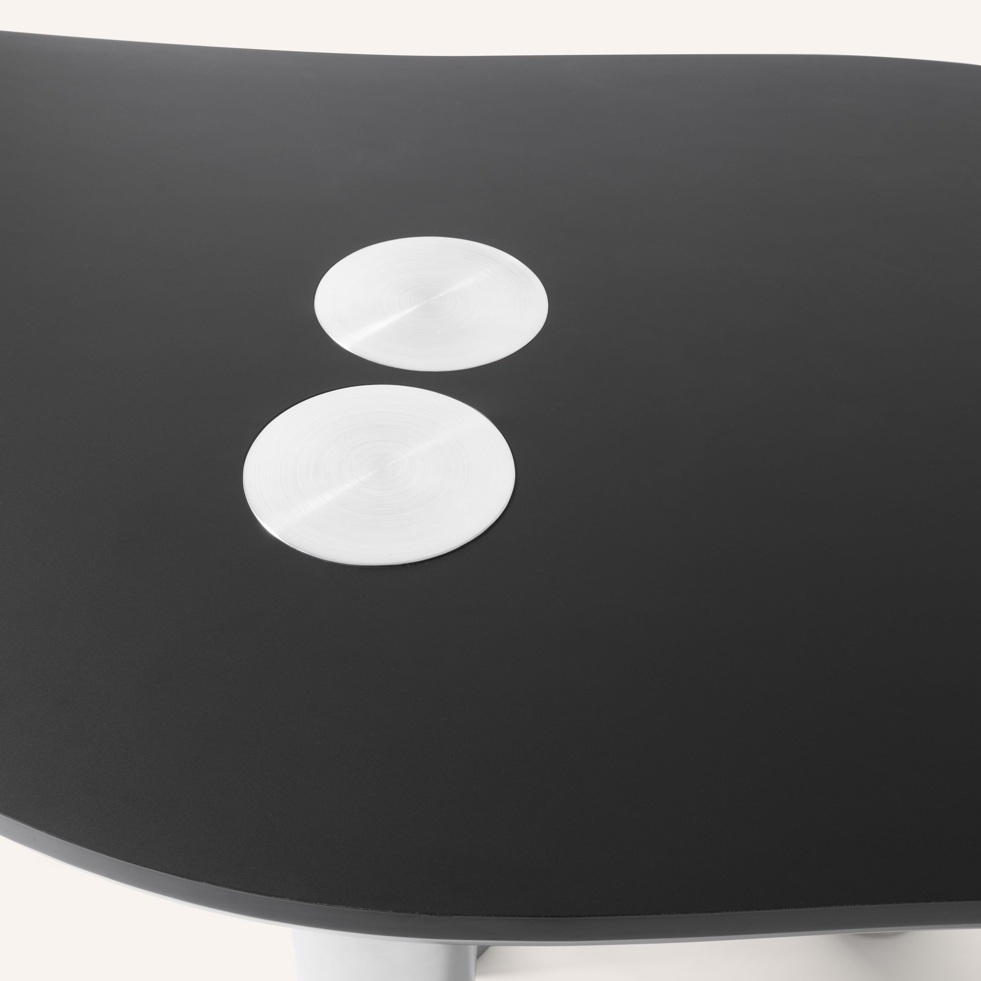 Blob Bollard Dining Table – Made of Tomorrow